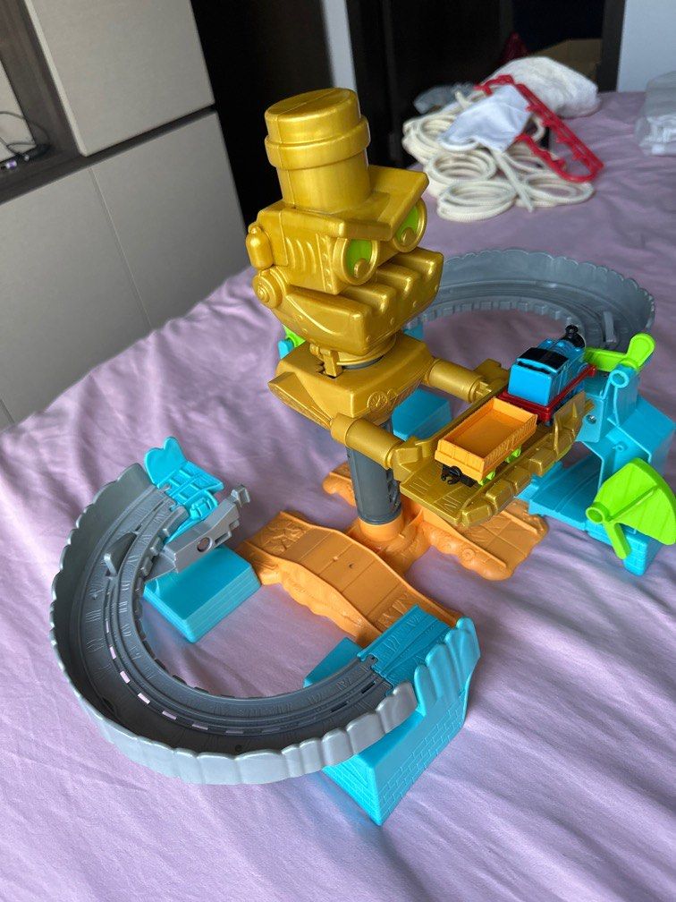 Thomas train playset, Babies & Kids, Infant Playtime on Carousell