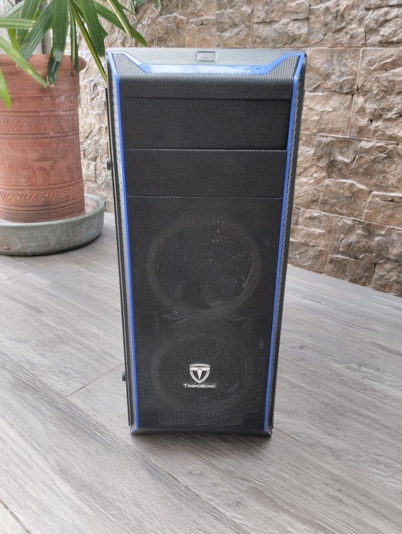 TRENDSONIC tower cases (3-fan), Computers & Tech, Parts & Accessories ...
