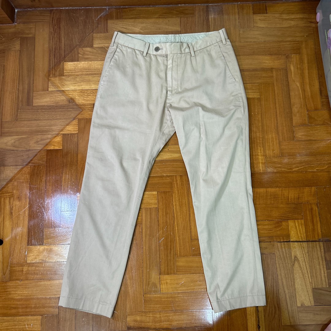 UNIQLO Beige Chinos, Men's Fashion, Bottoms, Chinos on Carousell