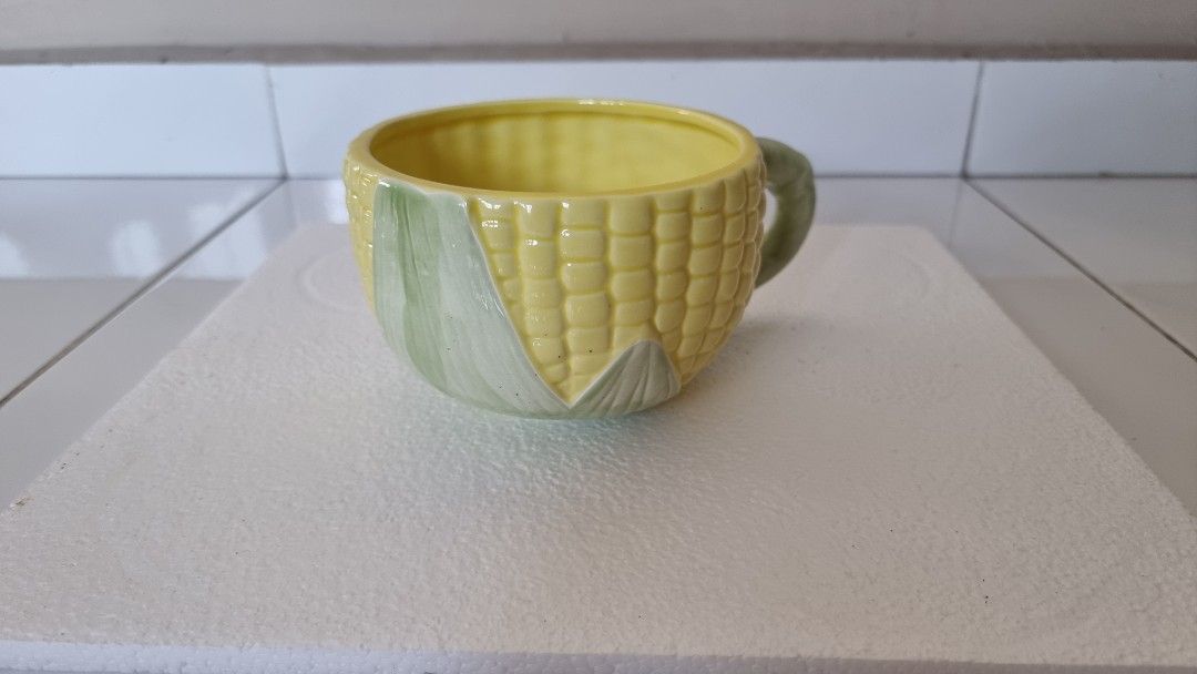 Vintage Retro Vegetable themed designed set of 4 ceramic soup mugs ...