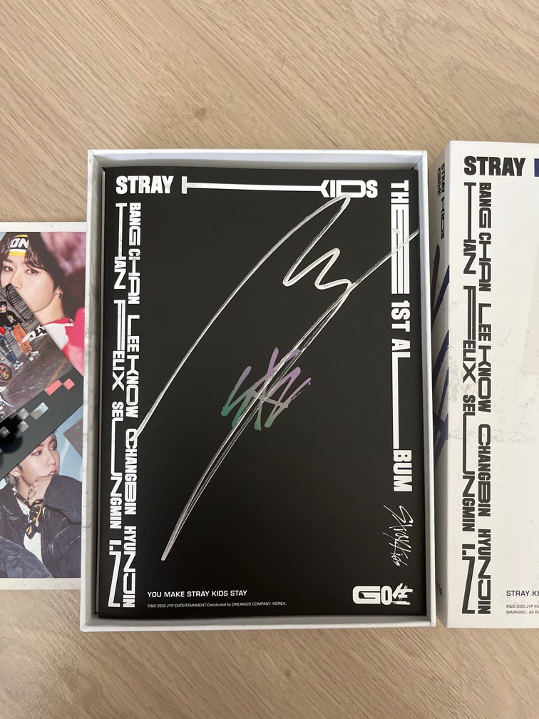 WTS stray kids skz han jisung official authentic signed album go live ...