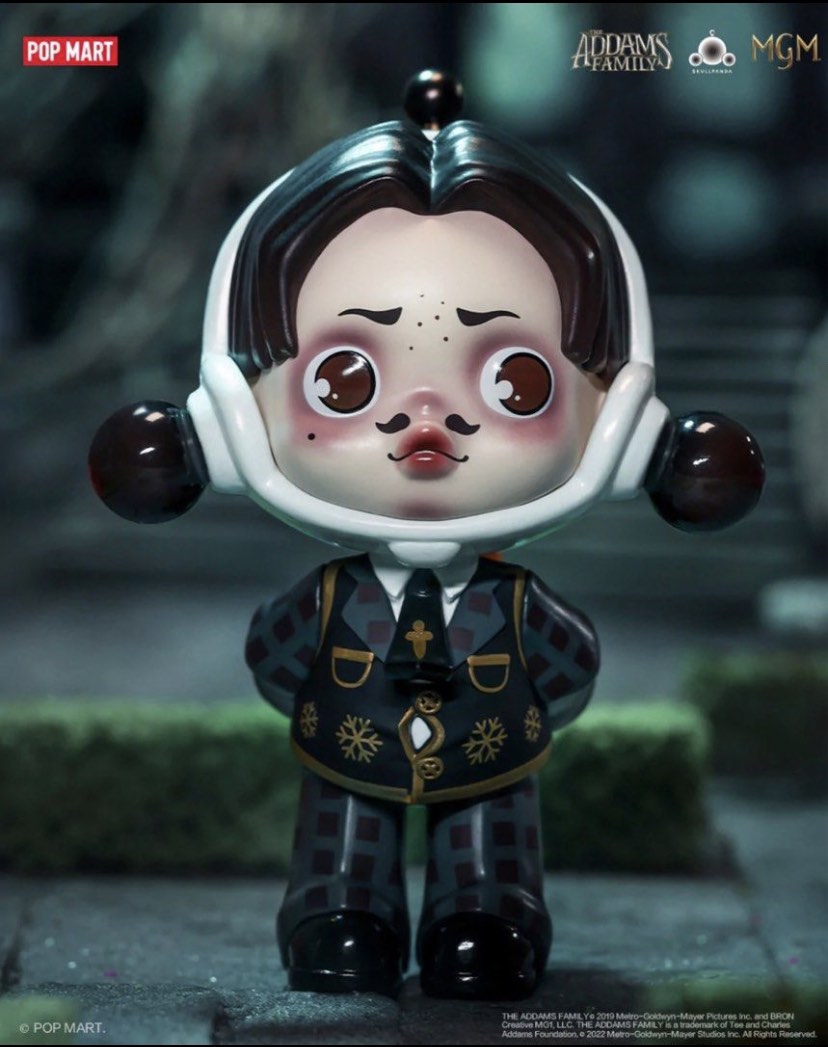 (WTT and WTS) Popmart Addams Family Skullpanda , Jurrasic Park Dimoo ...