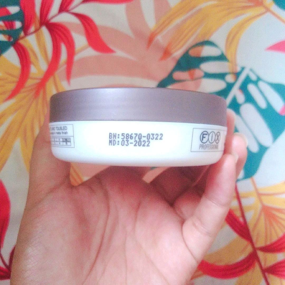 Bench - Clay Doh Molding Clay, Beauty & Personal Care, Hair on Carousell