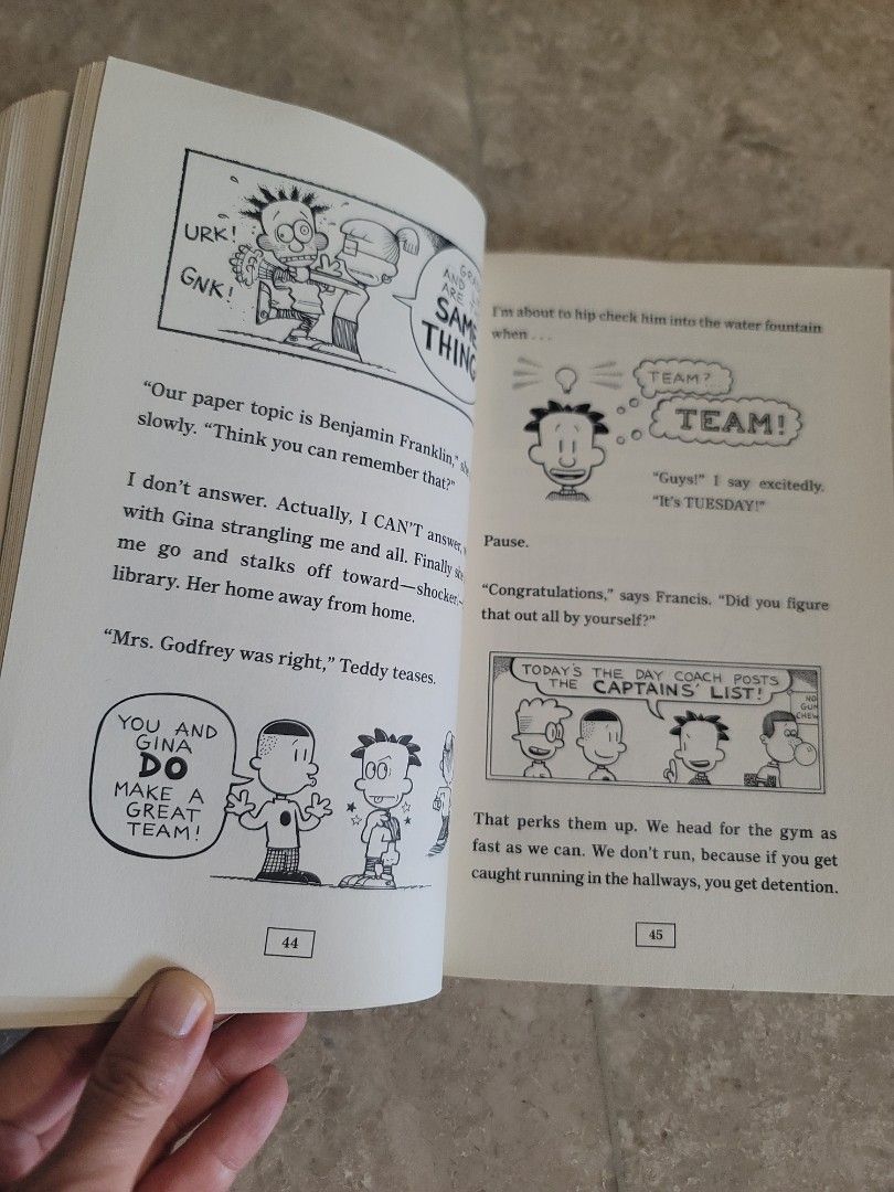 Big Nate - strikes again, Hobbies & Toys, Books & Magazines, Comics ...