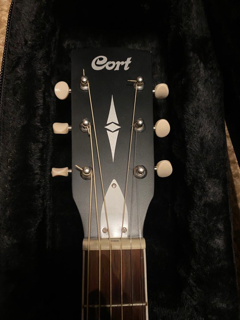 Cort CJ Retro Jumbo Guitar ., Hobbies & Toys, Music & Media, Musical ...