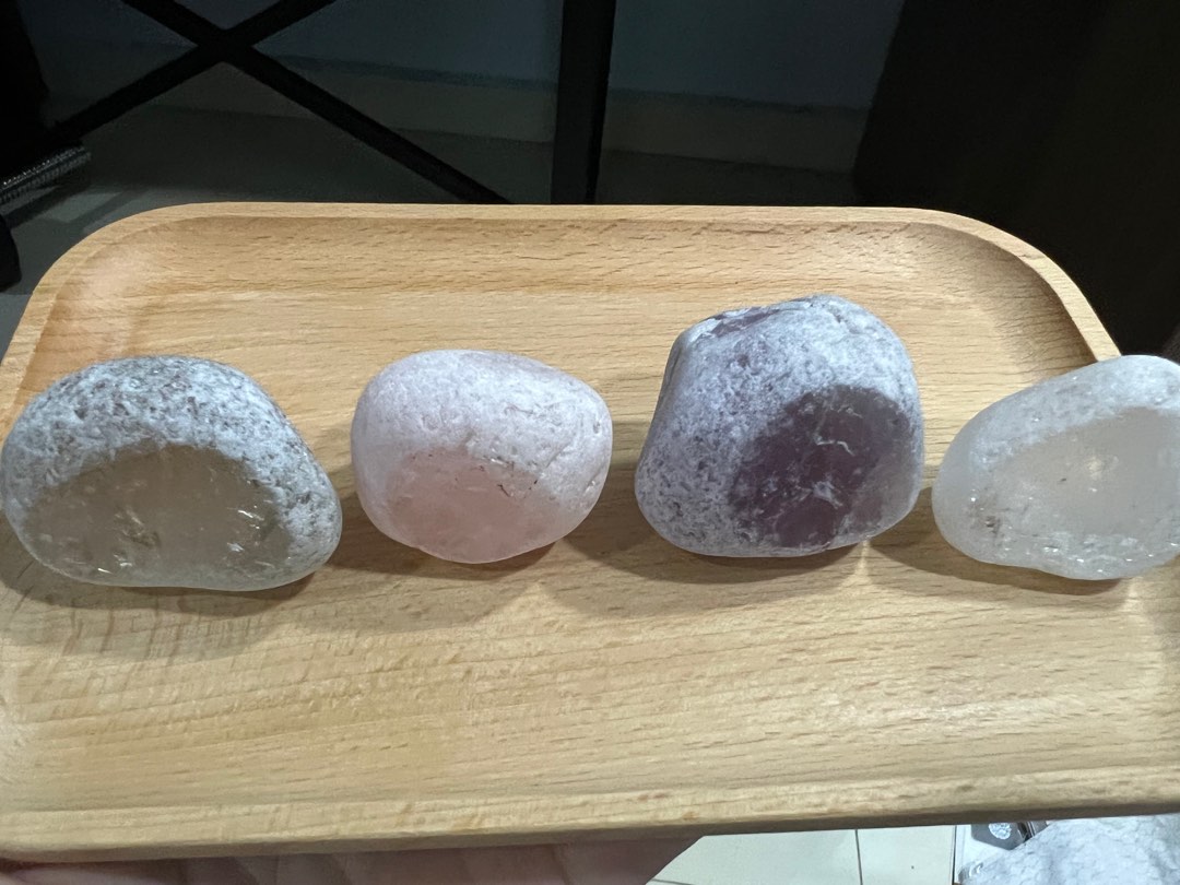 Crystal Mochi, Women's Fashion, Jewelry & Organisers, Precious Stones ...