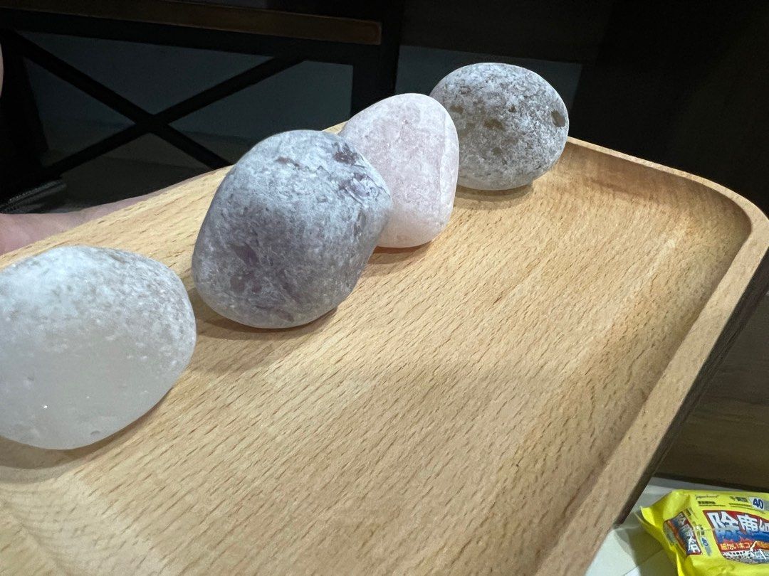 Crystal Mochi, Women's Fashion, Jewelry & Organisers, Precious Stones ...