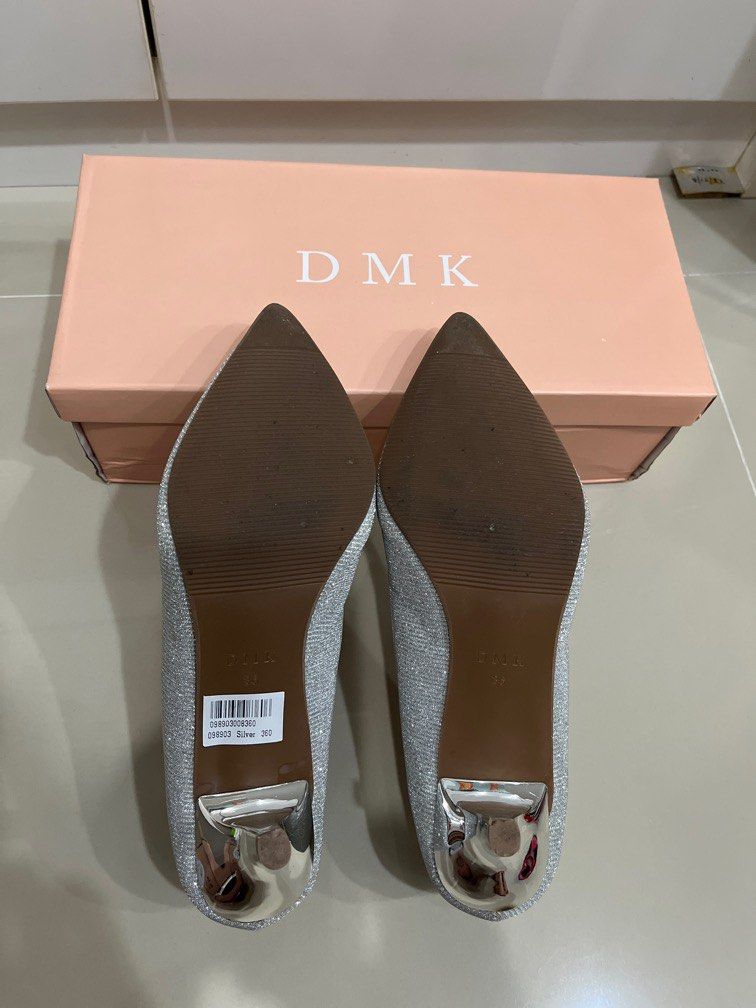 DMK Silver Glitter Shoe, Women's Fashion, Footwear, Heels on Carousell