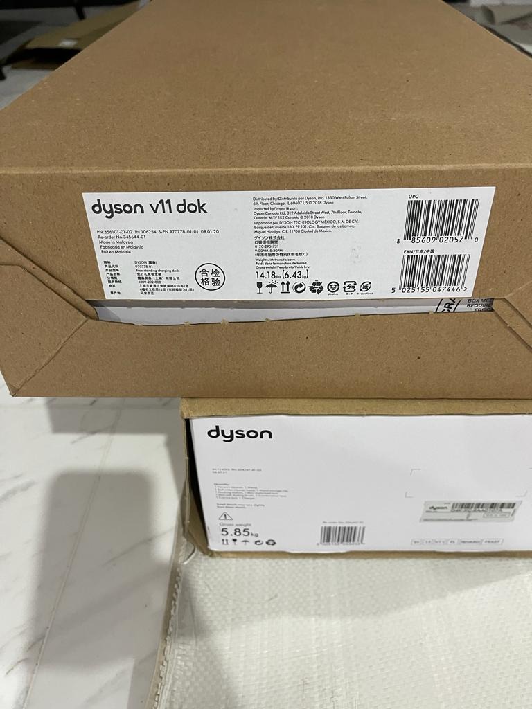 Dyson V11 Dok, TV & Home Appliances, Vacuum Cleaner & Housekeeping on ...