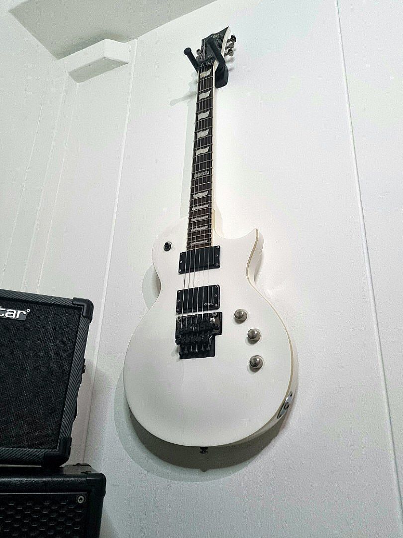 ESP LTD Eclipse EC-331 FR Electric Guitar - Snow White - EMG Upgraded ...