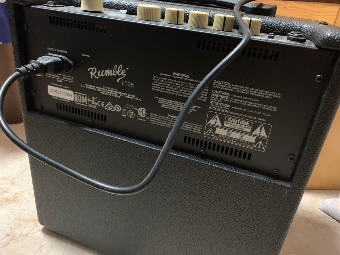 Fender Rumble LT25 Bass Guitar Combo Amplifier, 230V UK, Audio ...