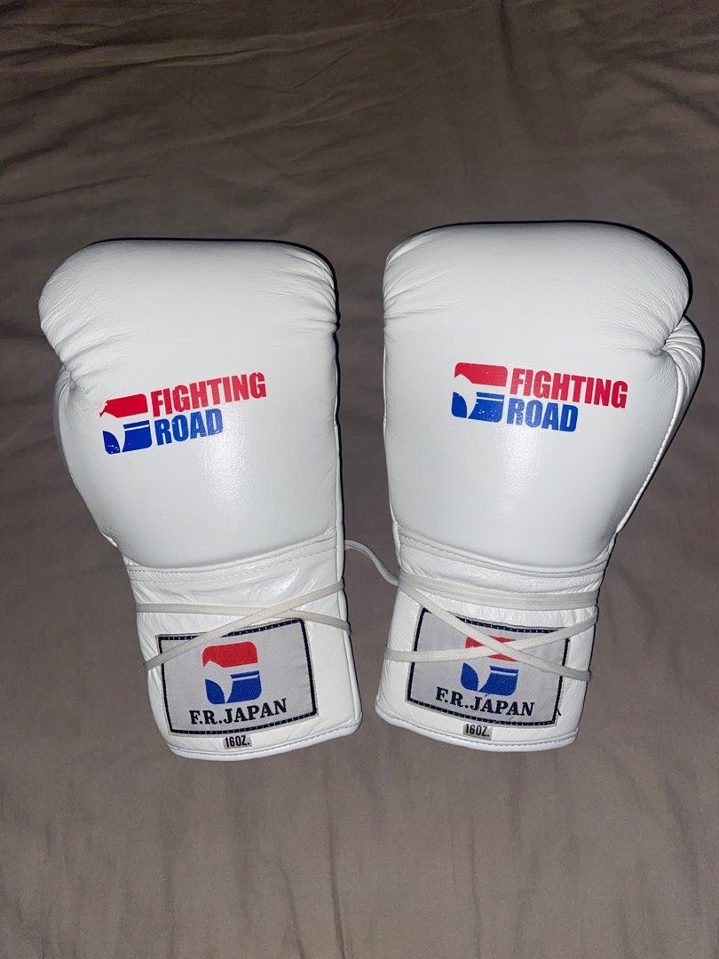 Fighting Road Japan Boxing Gloves 16oz, Sports Equipment, Other Sports ...