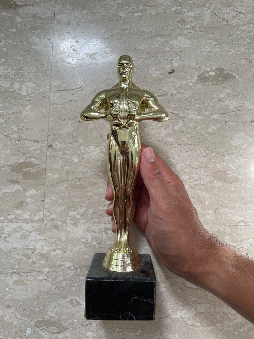 Gold Winning Trophy, Hobbies & Toys, Memorabilia & Collectibles ...