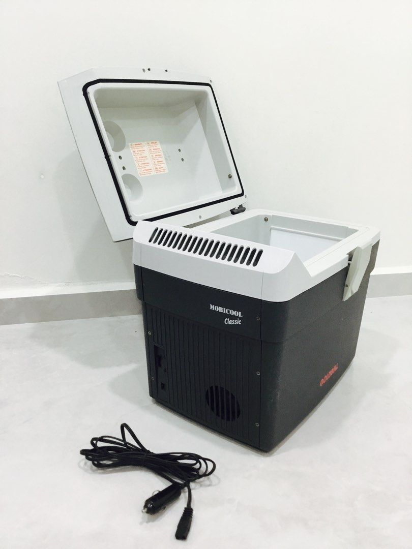 Mobicool Electric Cooler Goldbell Classic Box, TV & Home Appliances ...