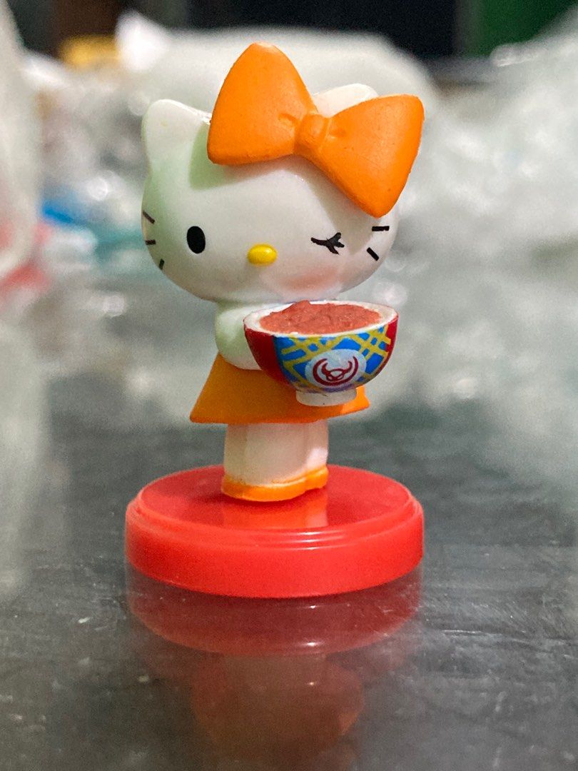 Hello Kitty wink figures, Hobbies & Toys, Toys & Games on Carousell