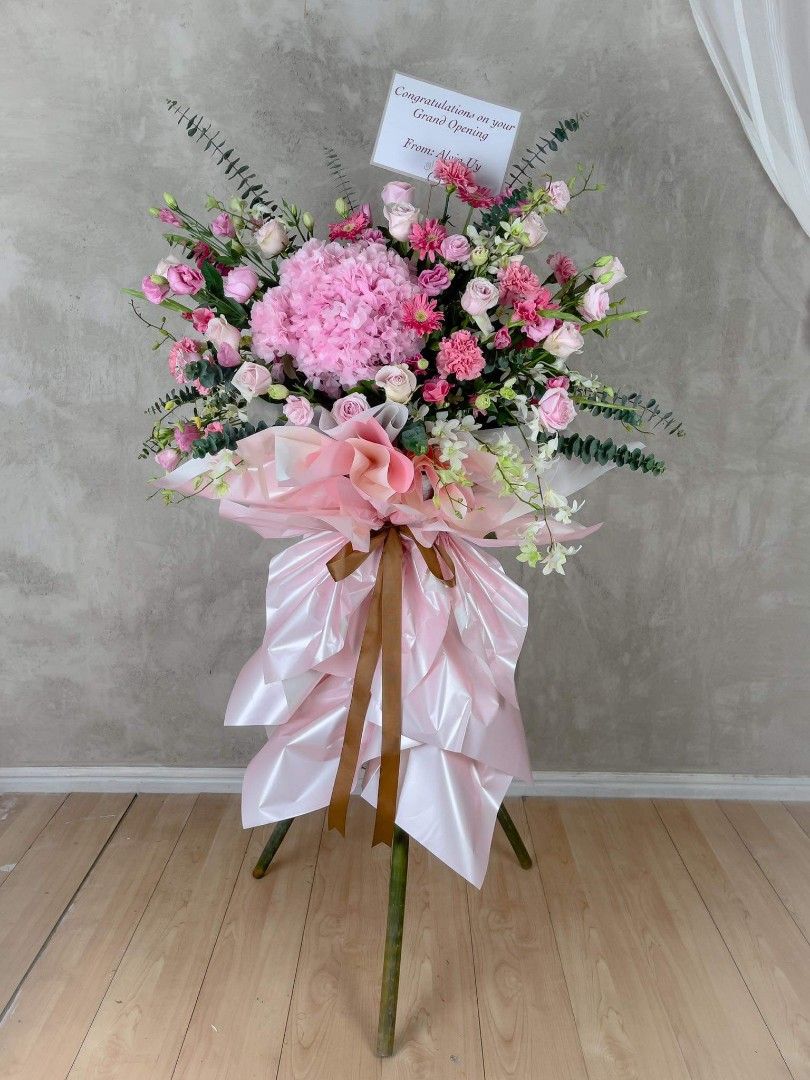 Inauguration flower standings wreaths delivery, Furniture & Home Living ...