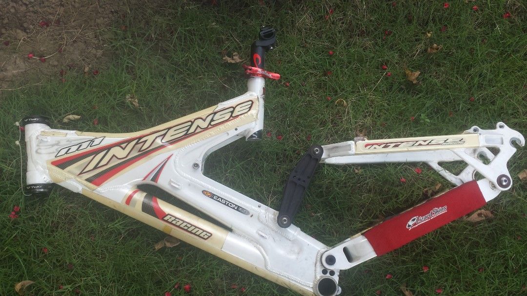 intense m1 dh downhill mt Mt mountain bike FRAME ONLY INTENSE m1 made ...