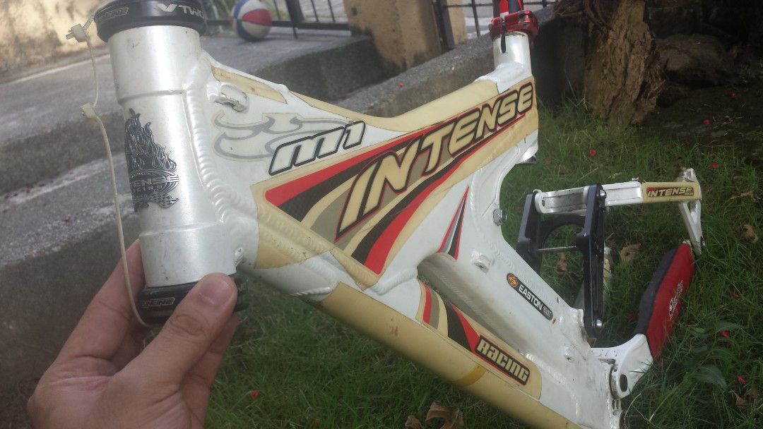 intense m1 dh downhill mt Mt mountain bike FRAME ONLY INTENSE m1 made ...