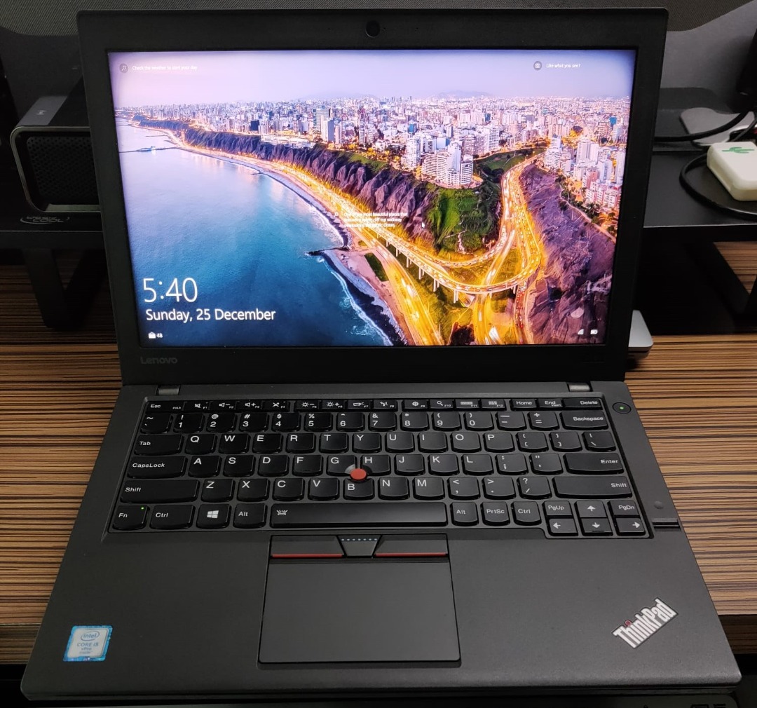 Lenovo Thinkpad X260 / Core i5 / 8GB RAM / 256GB SSD / Windows 10 Pro ...