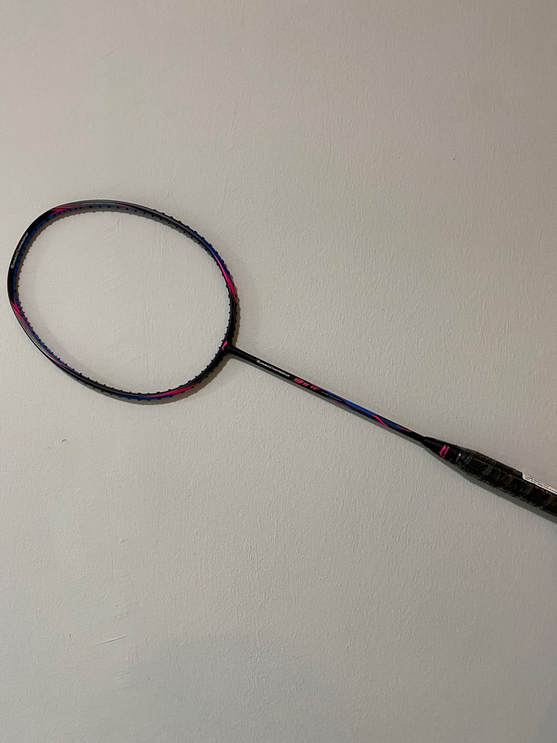 Lining 9IITF badminton racket, Sports Equipment, Sports & Games, Racket ...
