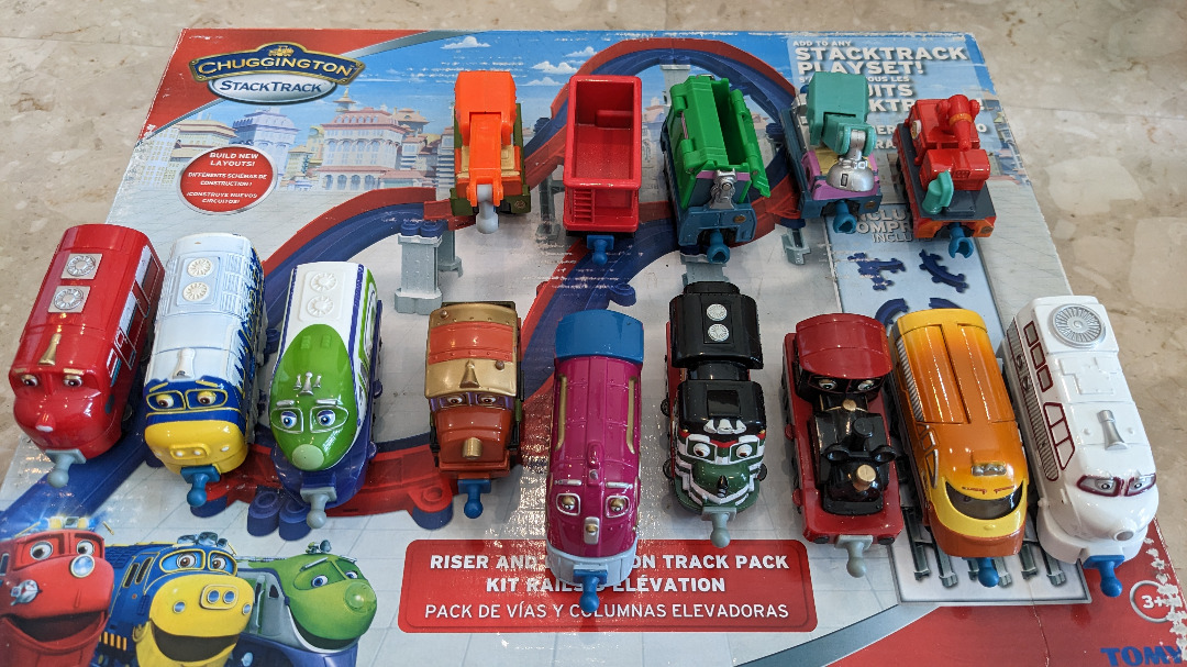 Lot of 14 Die-cast Chuggington toys and track set, Hobbies & Toys, Toys ...