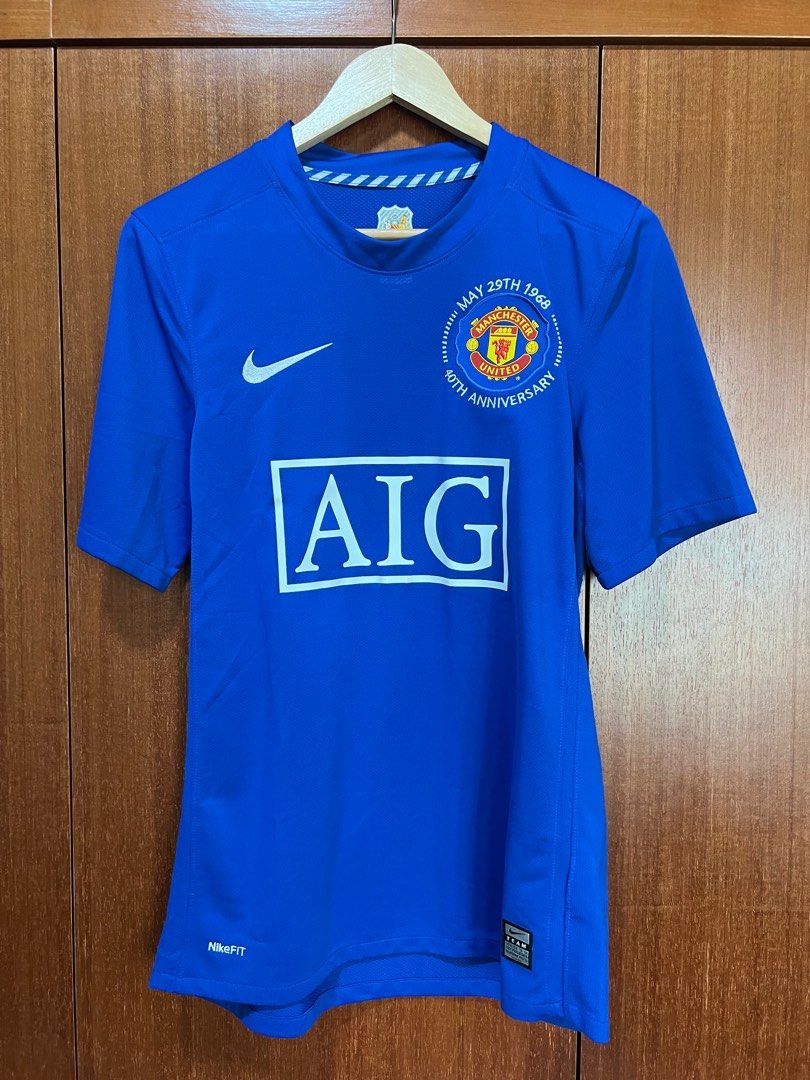Manchester United 08/09 3rd Kit, Men's Fashion, Activewear on Carousell