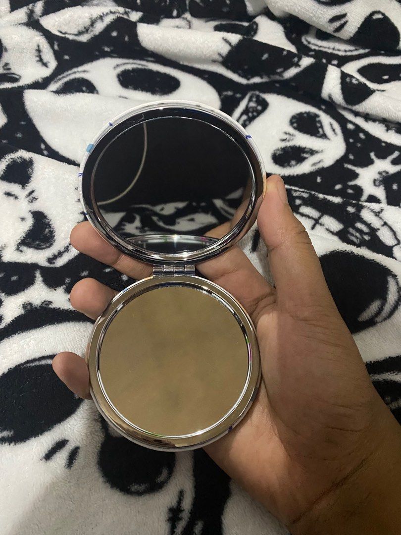 Miniso compact mirror, Beauty & Personal Care, Face, Makeup on Carousell
