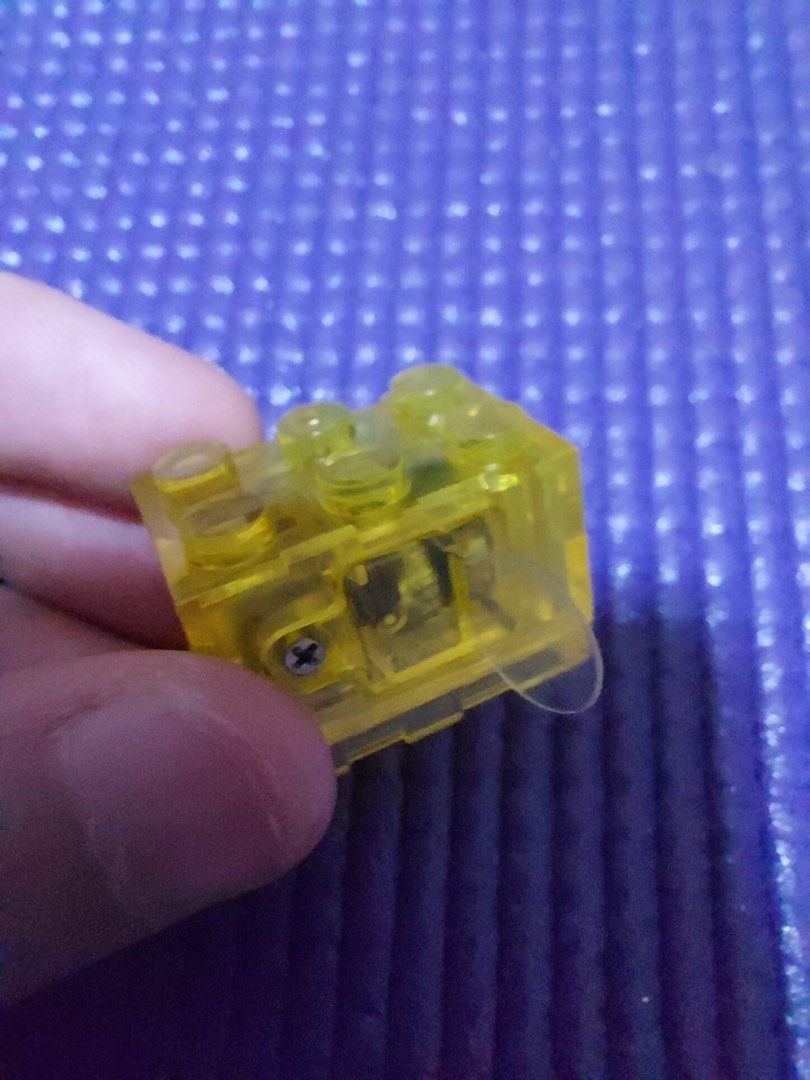 Orignal Lego Light - Yellow, Hobbies & Toys, Toys & Games on Carousell