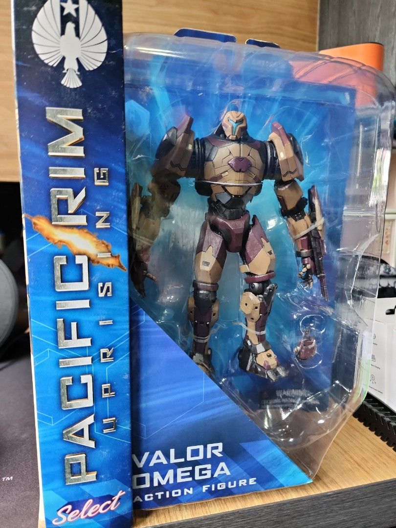 Pacific Rim- Valor Omega ( Diamond Select), Hobbies & Toys, Toys ...