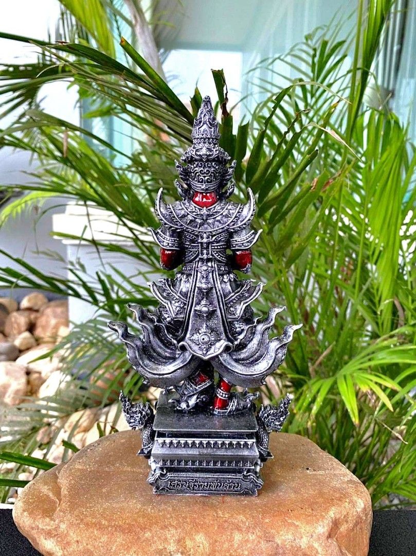 Rahu Taowesuwan bucha 9" (Radium + Red), Hobbies & Toys, Memorabilia ...