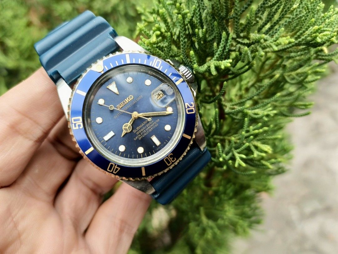 Seiko mod submariner mercy hands blue ocean dial, Fesyen Pria, Jam Tangan di Carousell