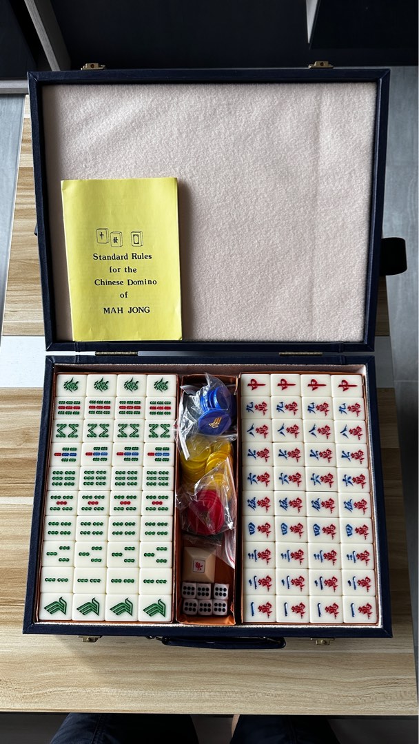 SQ Premium Mahjong Set, Hobbies & Toys, Toys & Games on Carousell