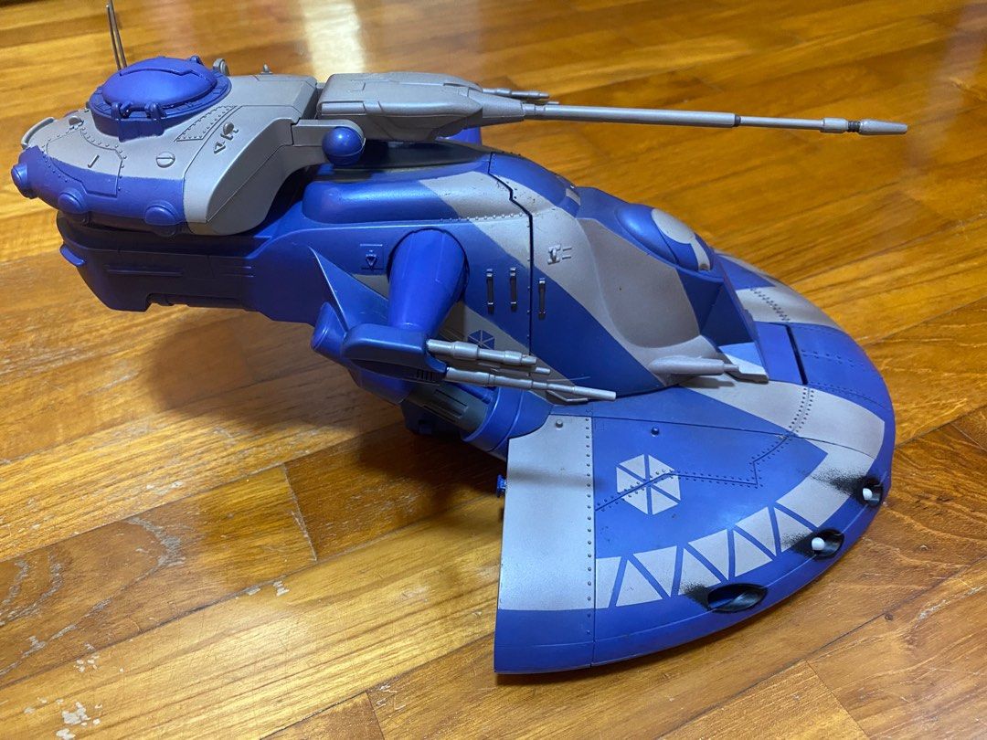 Star Wars The Clone Wars | Trade Federation Armored Assault Tank (AAT ...