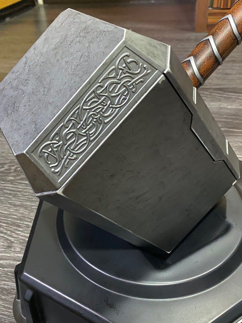 THOR Hammer Mjolnir 1:1 Exact , Hobbies & Toys, Memorabilia ...