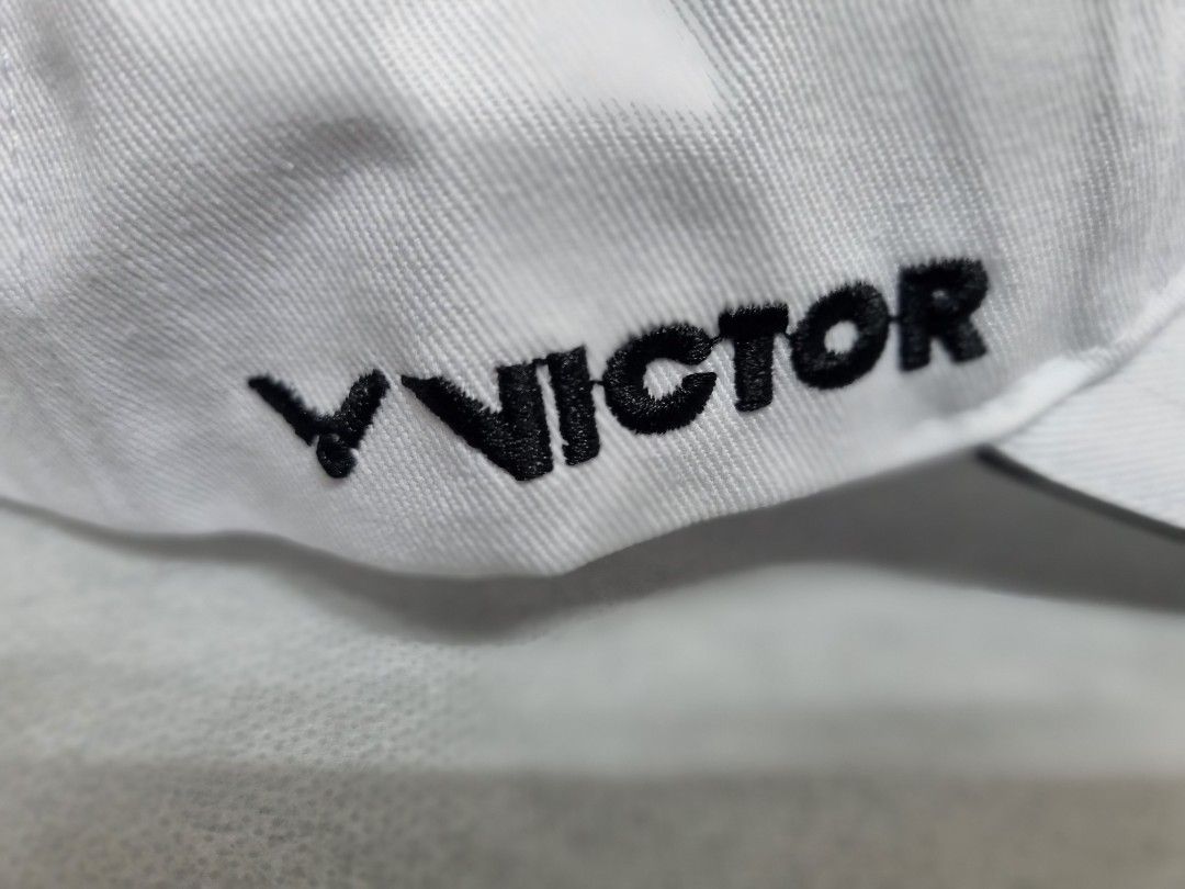 VICTOR CAP, Announcements on Carousell