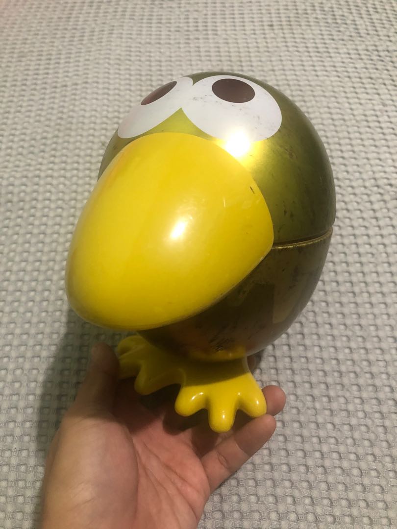 Vintage large kyorochan talking golden tin container, Hobbies & Toys ...