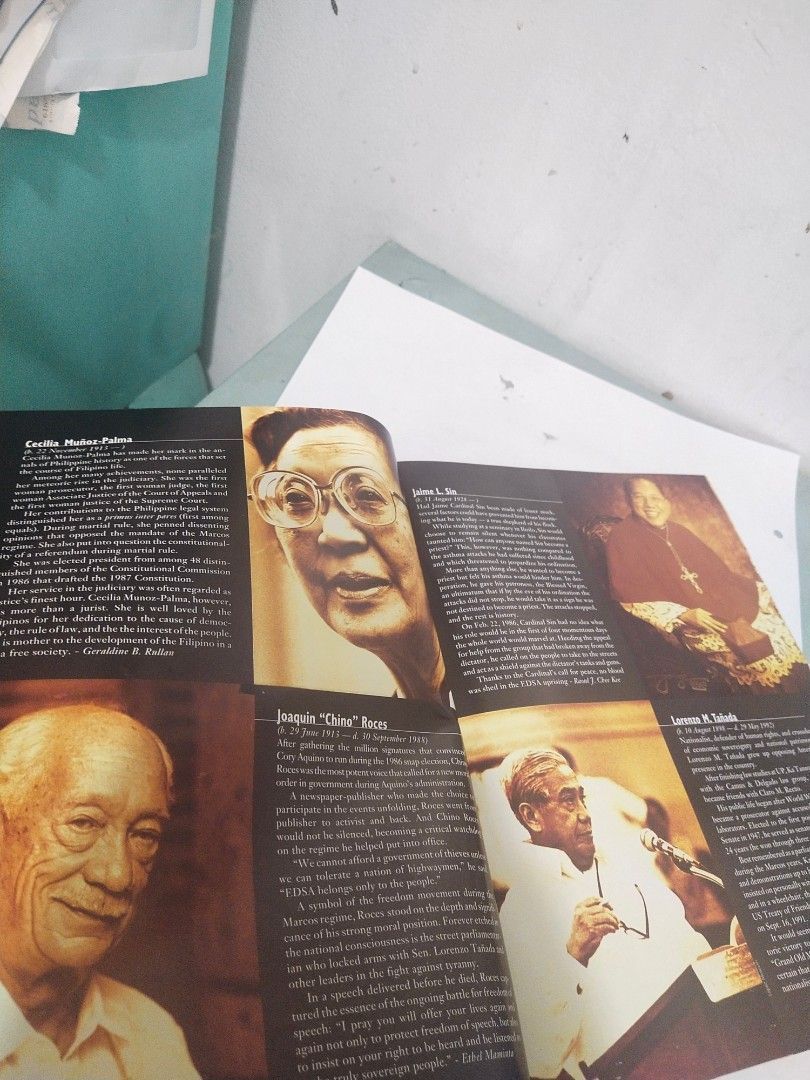 vintage magazine featuring "The 30 Most Influential Filipinos"/Men's ...