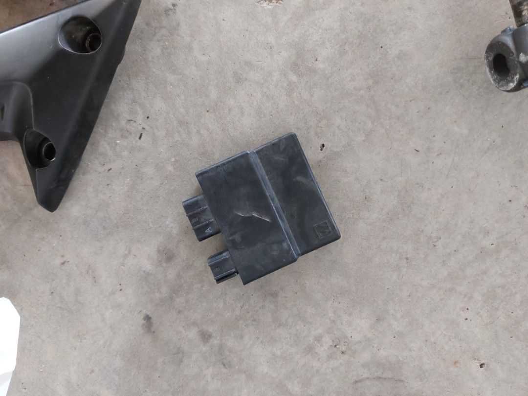 Yamaha spark x1r lc135 v1 stock cdi and spark plug coil, Motorcycles ...