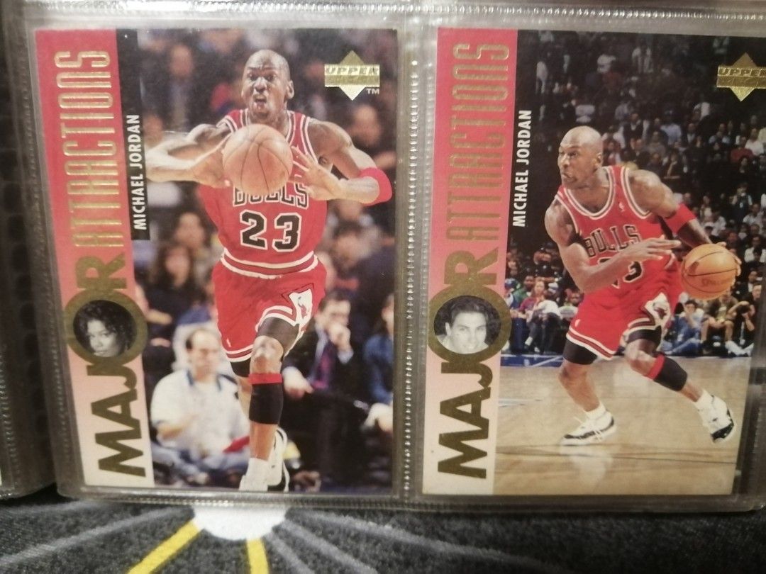 2pcs Michael jordan major attractions, Hobbies & Toys, Memorabilia ...