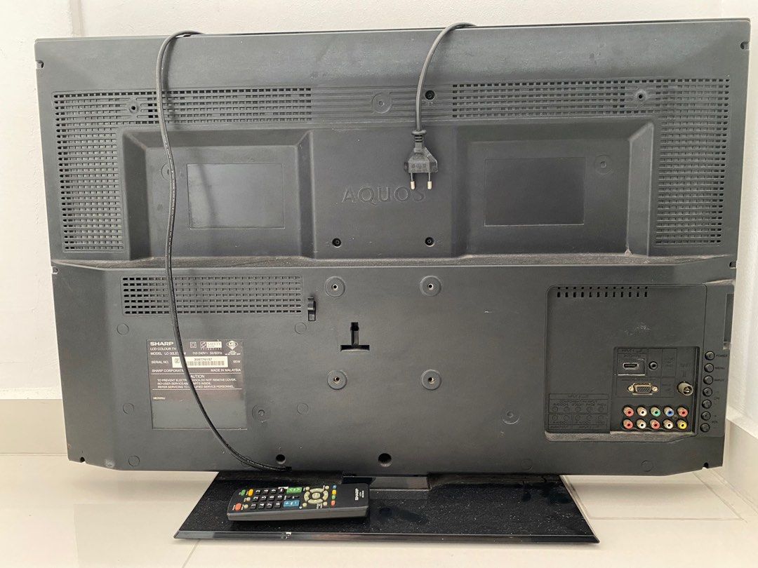 4 years old 32 inch Sharp TV LCD, TV & Home Appliances, TV ...