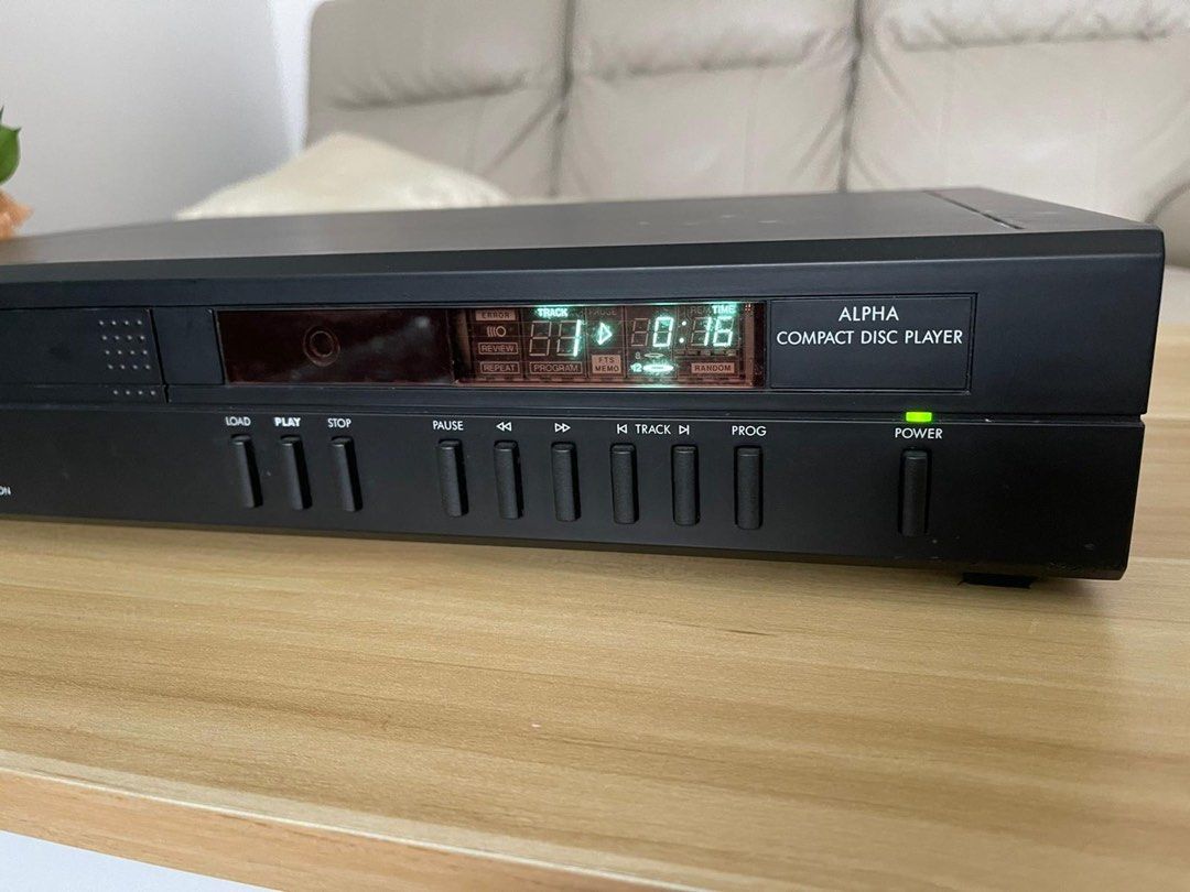 Arcam alpha cd player, Audio, Other Audio Equipment on Carousell