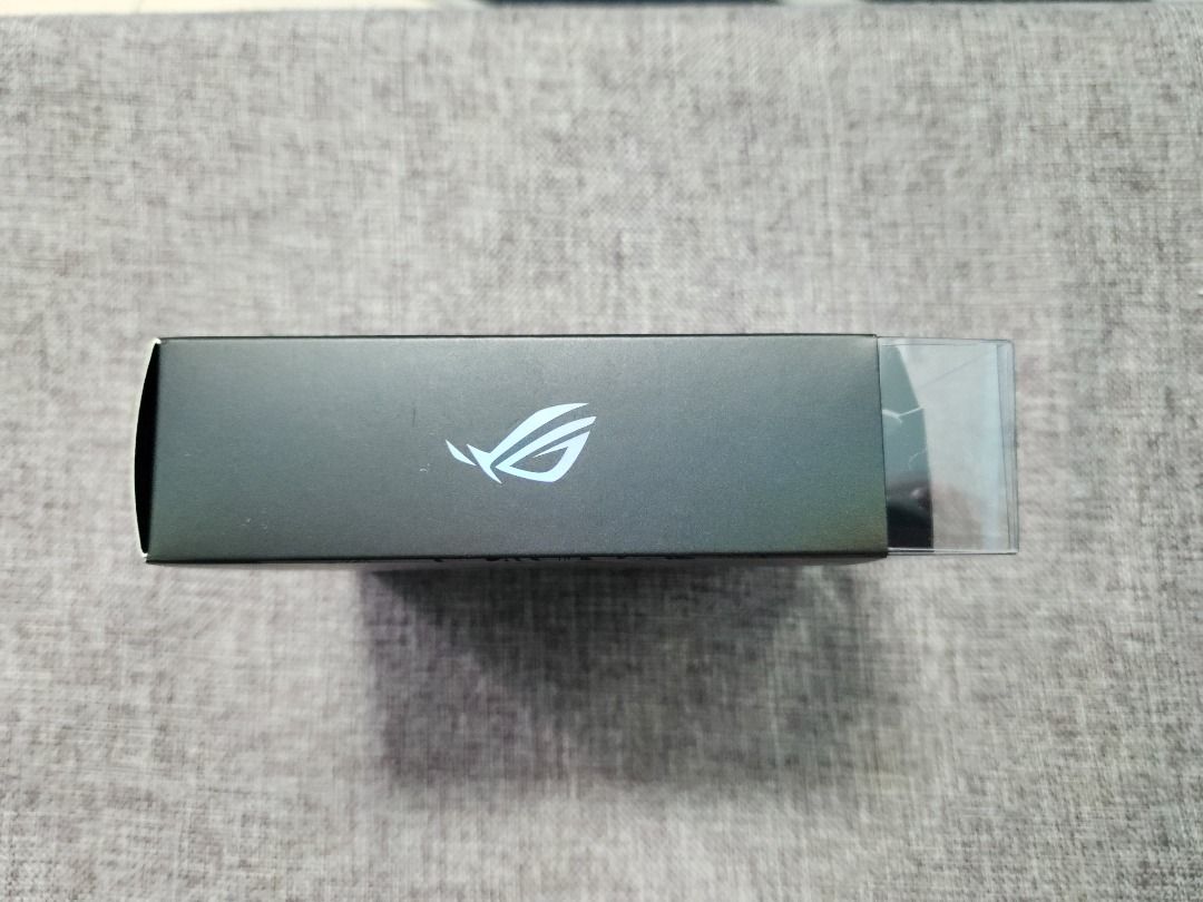 ASUS ROG Zoom Cat 7 Cable (3m length), Computers & Tech, Parts ...