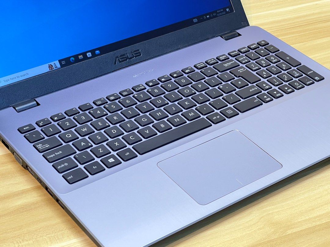 Asus Vivobook X542UF Core i7 8550U 8GB Ram DDR4 | 240GB SSD Storage | Nvidia Mx130 2GB vRam ...