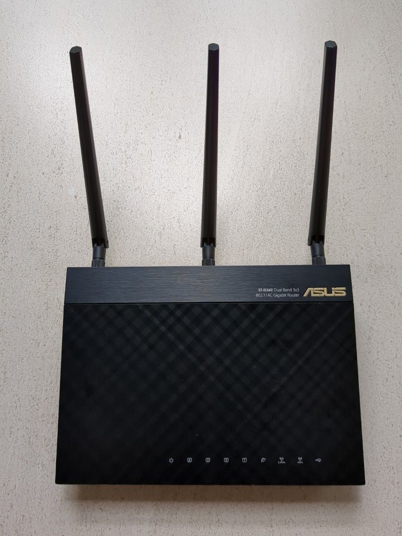 Asus WiFi Router (RT-AC66U) 802.11ac Dual-Band Wireless-AC1750 Gigabit ...