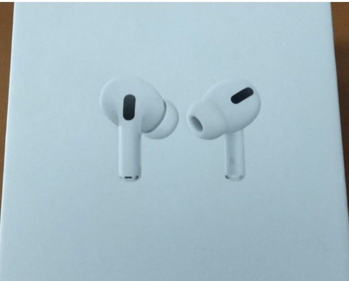 Authentic Apple EarPods Pro, Audio, Headphones & Headsets on Carousell