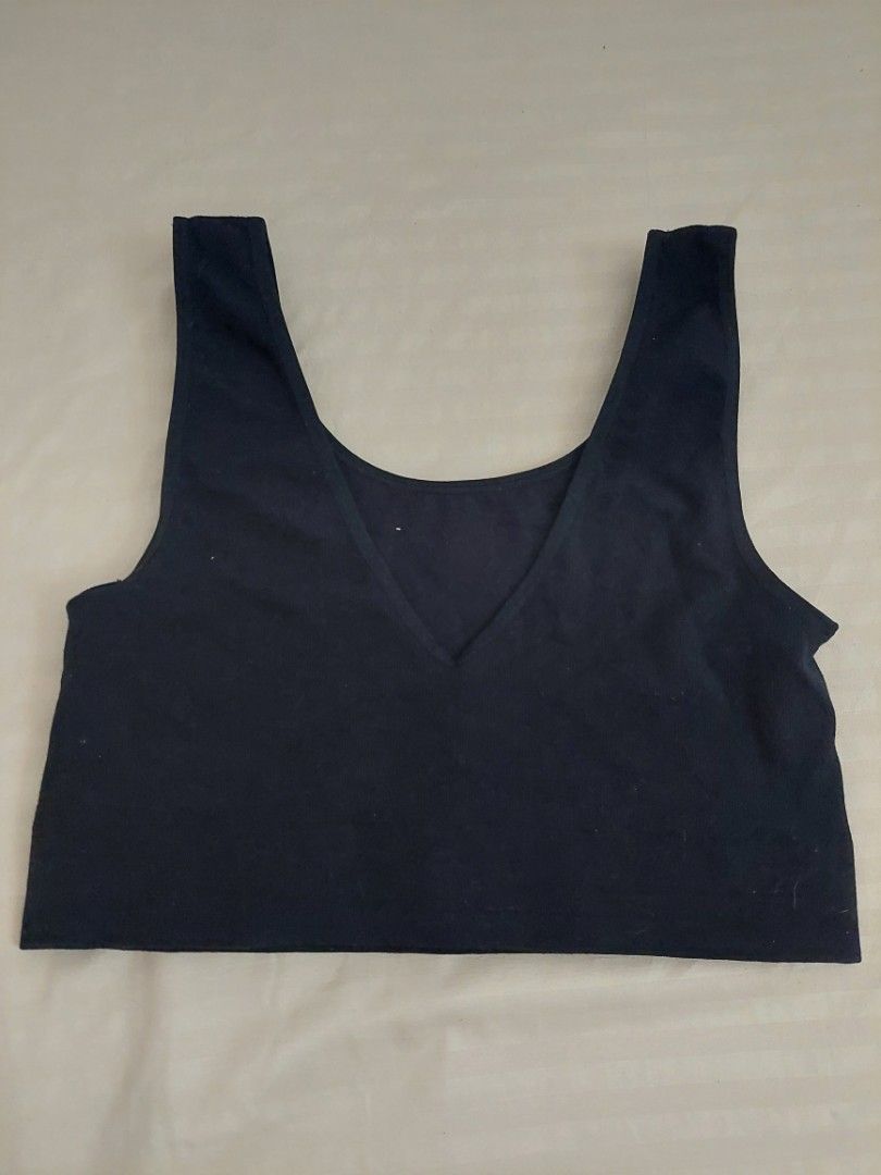 Bench Sports Bra, Women's Fashion, Activewear on Carousell