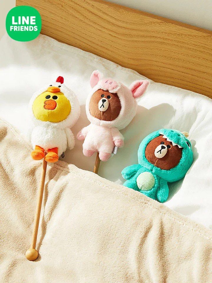 BN LINE FRIENDS Dino Brown Bear Massage Stick, Hobbies & Toys, Toys ...