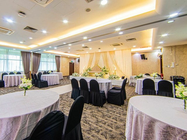 BUKIT BATOK CSC ORHID ROOM 200 PAX 2023 wedding, Tickets & Vouchers ...