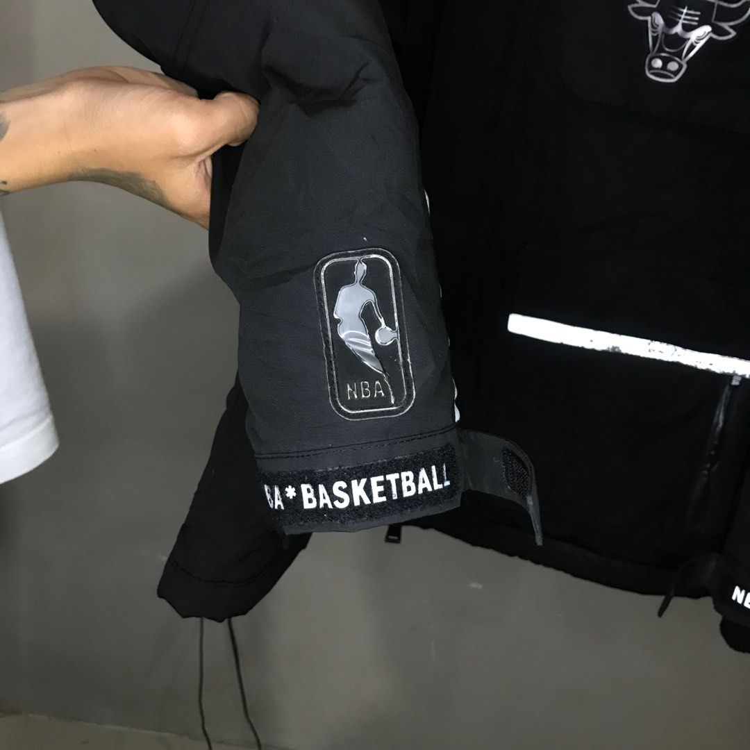 Chicago Bulls NBA puffer jacket, Men's Fashion, Coats, Jackets and ...