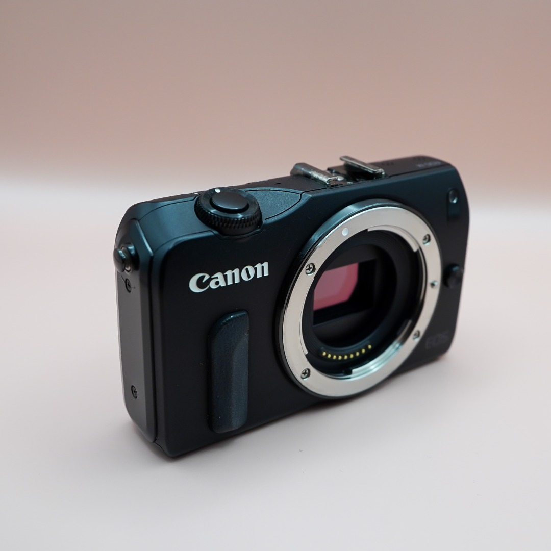 Canon EOS M Mirrorless Camera, Photography, Cameras on Carousell